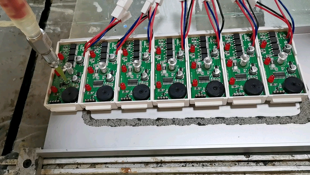 Potting resins in PCB electronic assembly – PCB HERO