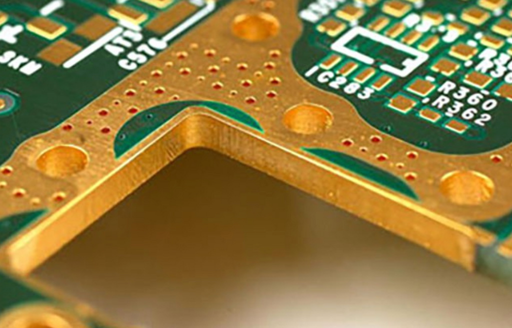 The comparison of PCB with edge plating and PCB without edge plating ...