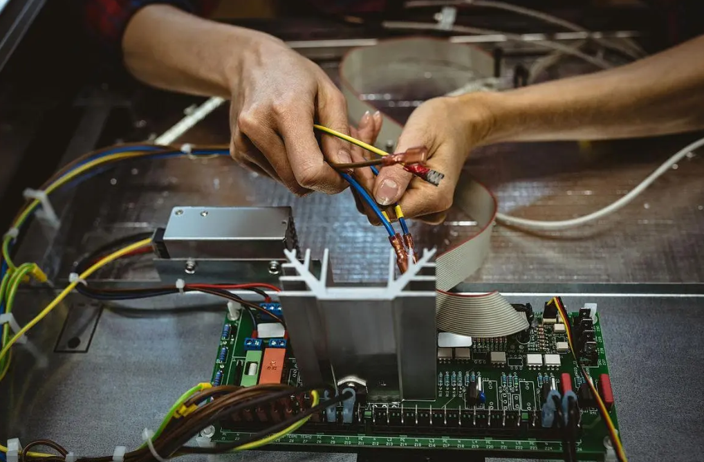 How To Attach Wires To A Circuit Board Without Soldering – PCB HERO