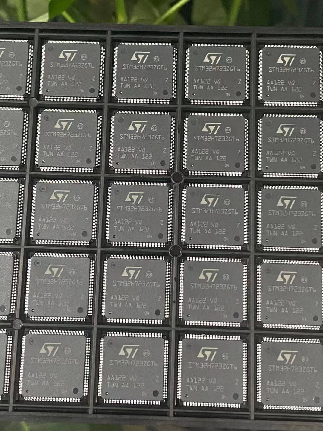 STM32H723ZGT6 ST microcontroller – PCB HERO